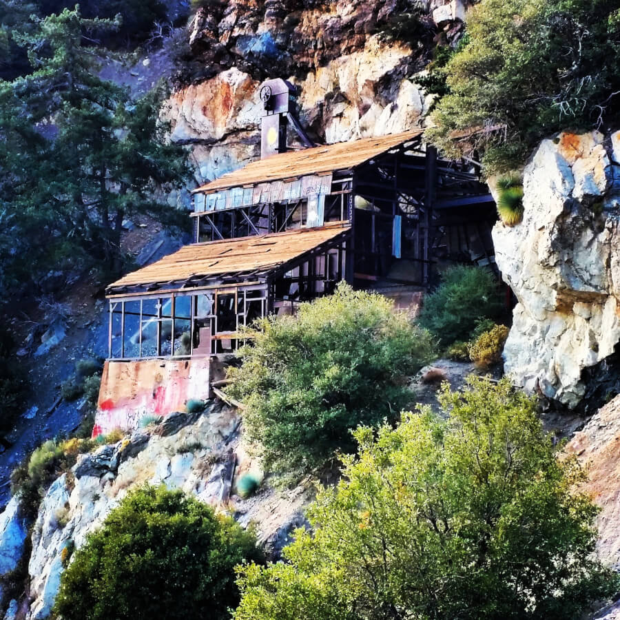 Monache Meadows | EFOutfit